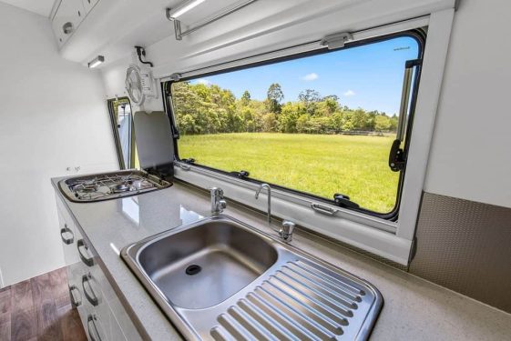 AOR Aurora 18'11" - Australian Off Road Caravan