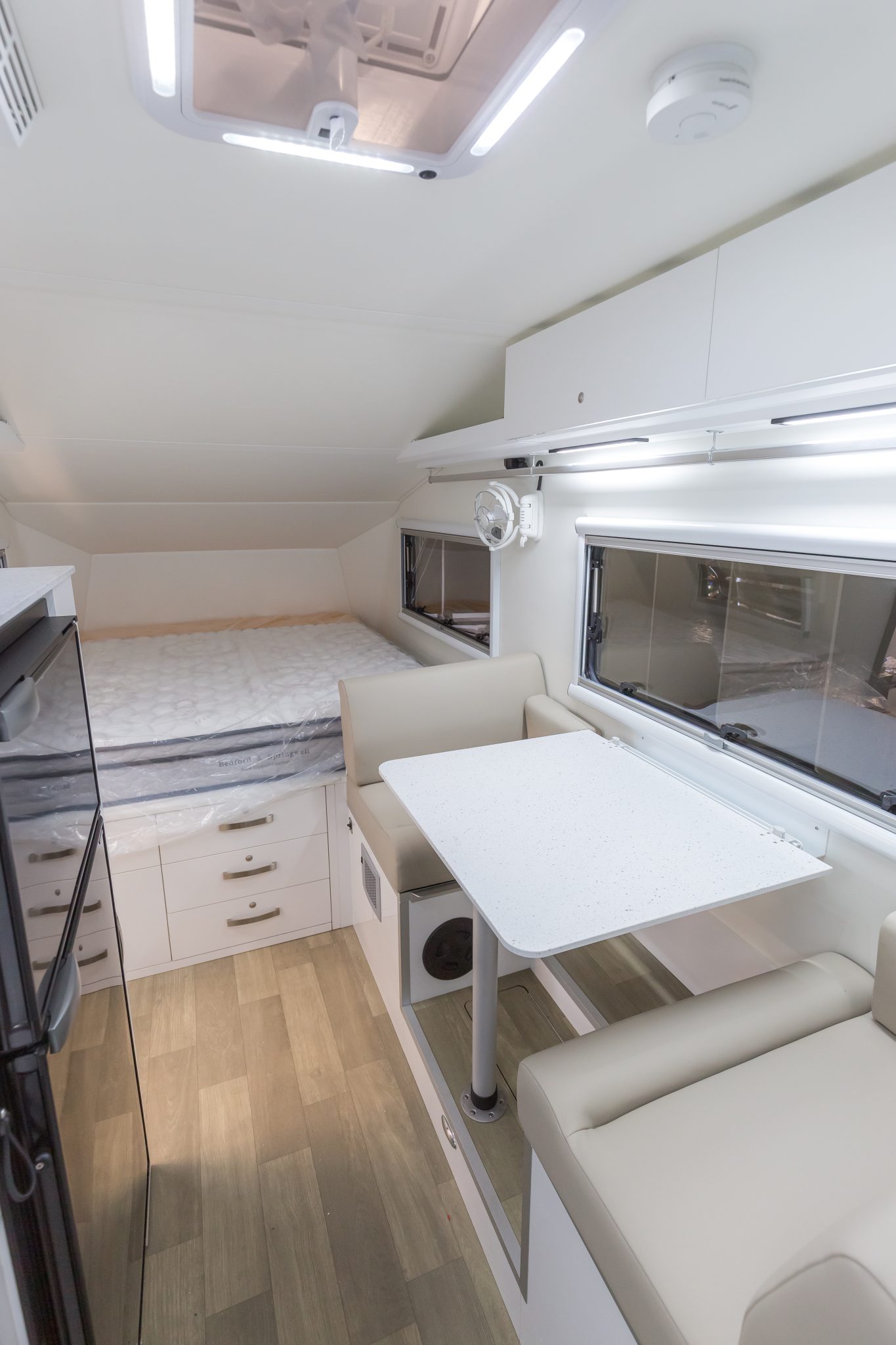 AOR Matrix 17'6" - Australian Off Road Caravan