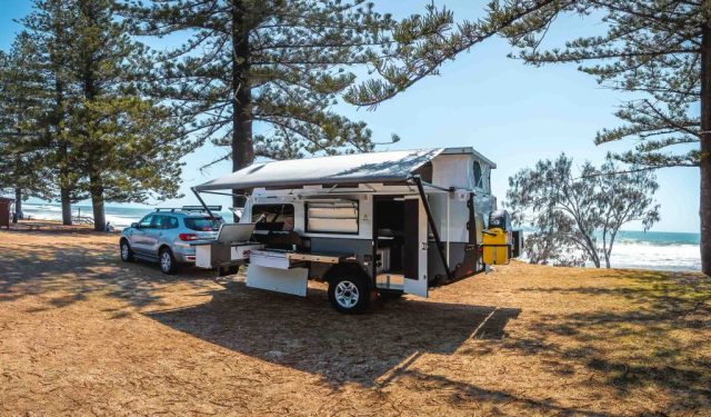 AOR Quantum + 16'2" - Australian Off Road Hybrid Camper