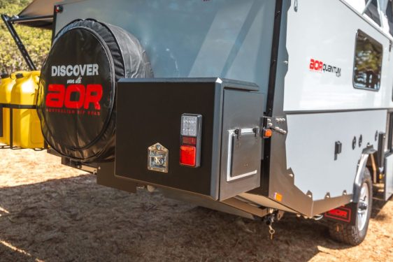 AOR Quantum + 16'2" - Australian Off Road Hybrid Camper